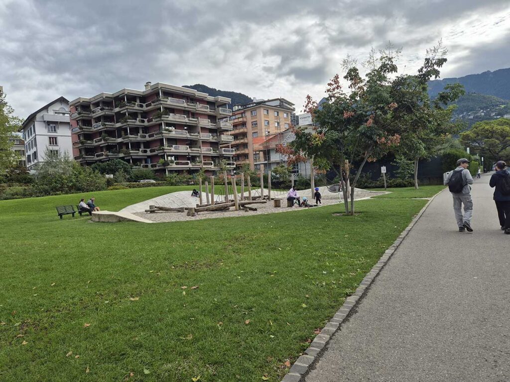 Plage du Pierrier : l’adresse nature, fun et détente sur la Riviera ...